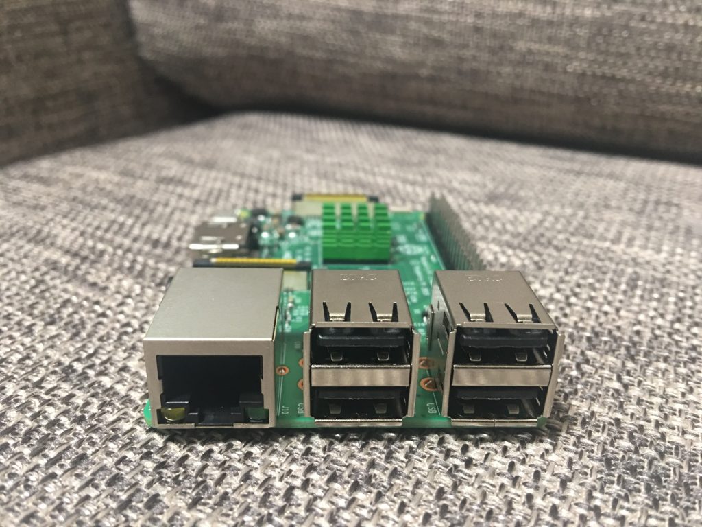 日本製Raspberry Pi 3を購入したので 本体製造国と製造メーカーについて調べてみました。 | ITでこぼこ日記改めゲコタでこぼこ日記